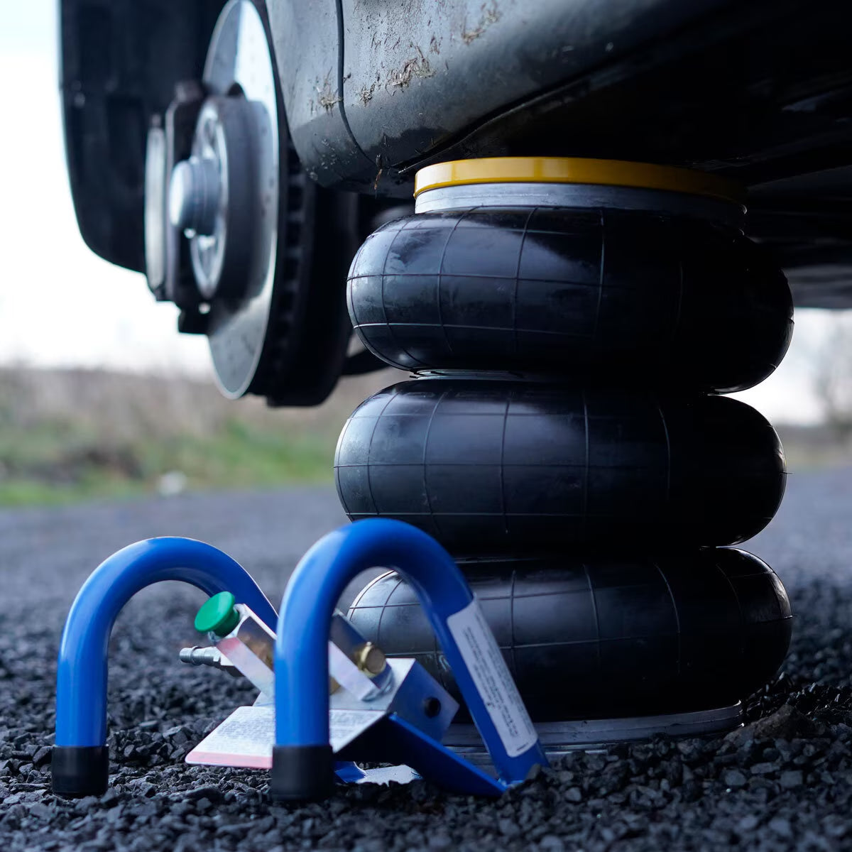 Selson HBN3 2.5 Tonne, 3 Bellow Hand-Held Air Jack – CHERISH LEWIS