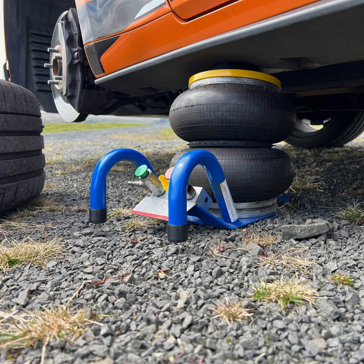 Selson HBNXLO 2.5 Tonne 2 Bellow Hand-Held Air Jack – CHERISH LEWIS